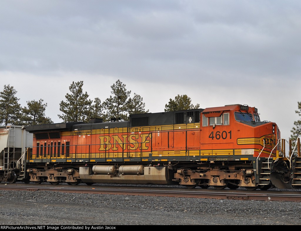 BNSF 4601